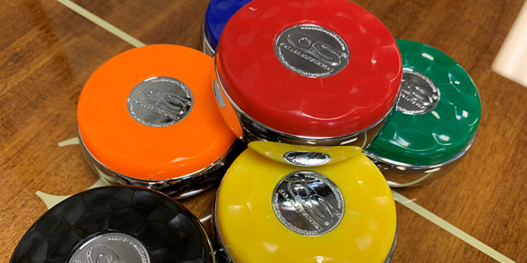 Shuffleboard Pucks – Sudbury Pool Tables